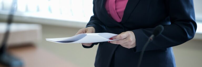 Courtroom Etiquette: How do I Dress, Speak, and Act in Court? - Stephen ...